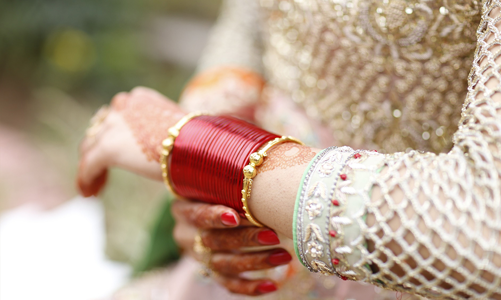 Kaachvalaym | Glass Bangles