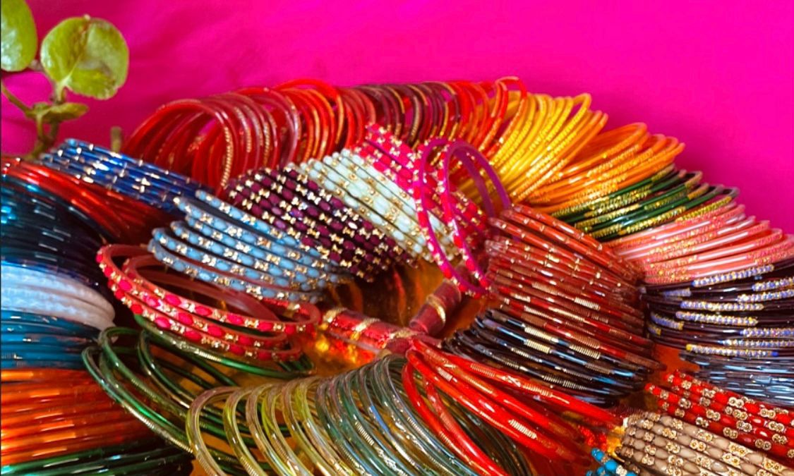 Kaachvalaym | Glass Bangles